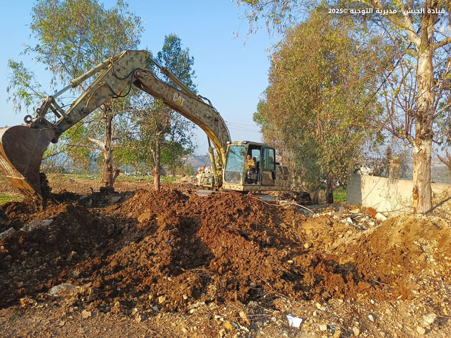 Deployment of Army Units to Position in Ras al Naqoura, Alma al Shaab ...