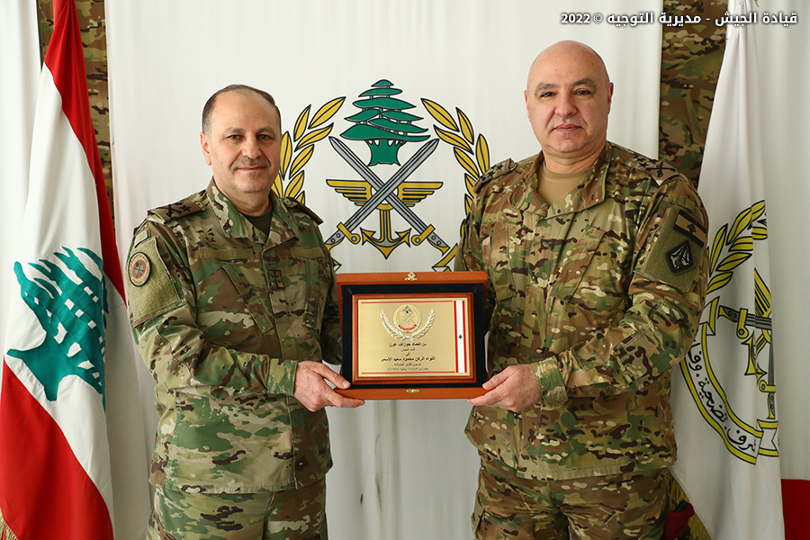 Ceremony honoring the Secretary-General of the Supreme Defense Council ...