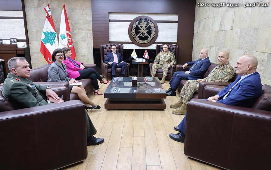 Visitors of General Aoun | الموقع الرسمي للجيش اللبناني