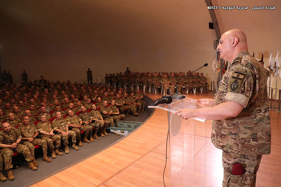 The Army Commander decorates the officers promoted to Brigadier General ...